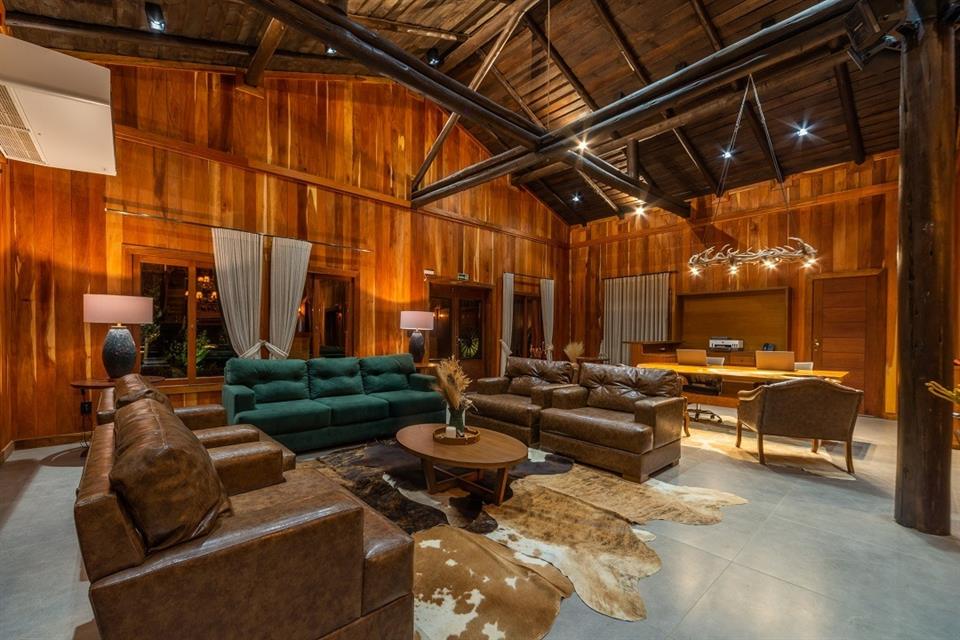 Divisa Experience Resort